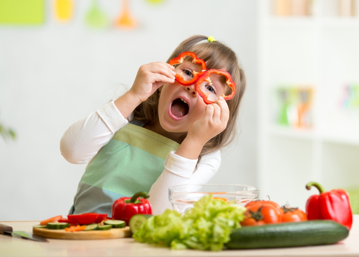 5 Reasons to Get Cooking with Kids - Forty Carrots Family Center